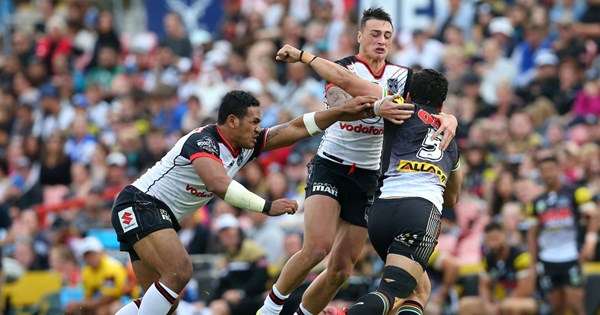 Round 10 v Penrith in pictures | Warriors