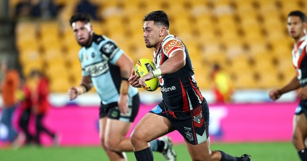 [NYC team] Siblings to start | Warriors