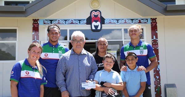 Nice surprise for Te Papapa School pupil | Warriors
