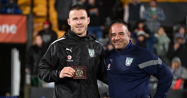 Euan Aitken awarded Simon Mannering Medal | Warriors